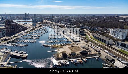 Aarhus Marina und Segelsportgebiet Stockfotografie - Alamy
