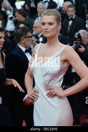 Festival de Cannes - das phönizische Scheme Roter Teppich Dia Anitska ...