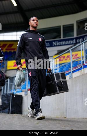 Tilburg - Jayson Ezeb vom FC Dordrecht in der zweiten Runde der Keuken ...