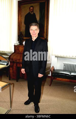 Prof Dr. Michael Decker neuer Generaldirektor Deutsches Museum München ...