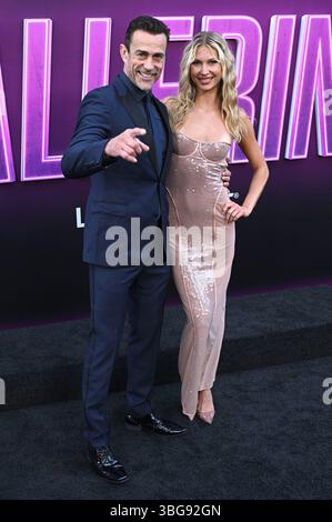 Daniel Bernhardt mit Tochter Bella Bernhardt beim Special Screening des ...