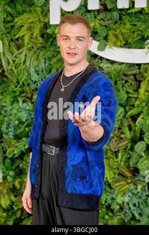 Schauspieler David Schütter bei der Premiere der Serie Chabos beim 11 ...