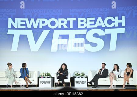 Taylor Dearden, Skye P. Marshall, Moderatorin, Patrick Schwarzenegger ...