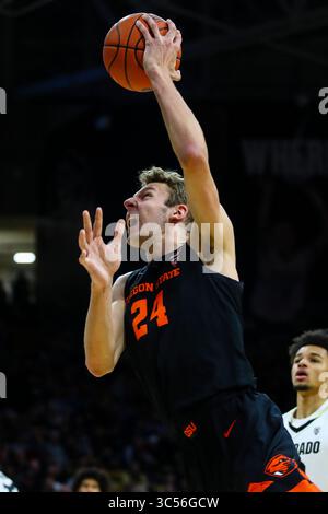 05. Januar 2020: Ethan Thompson vom Staat Oregon startet eine Aufnahme ...
