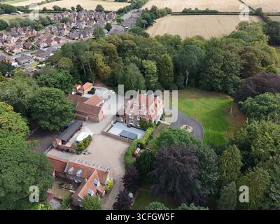 Blick aus der Vogelperspektive auf Sigglesthorne Village, die antike St ...