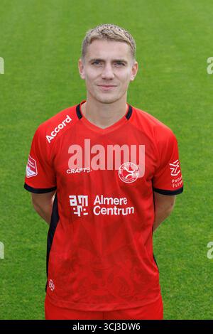 ALMERE, 03.09.2025, Yanmar-Stadion, Saison 2025/2026, niederländischer ...