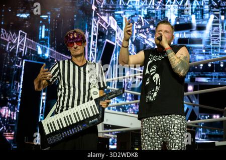 FINCH Arena Tour 2025 live in der Olympiahalle, München am 3.10.2025 ...