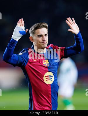 Gavi von Spanien feiert sein Tor während des Qualifikationsspiels zur ...