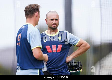 Der Australier Jake Weatherald sieht sich am zweiten Tag des ersten ...