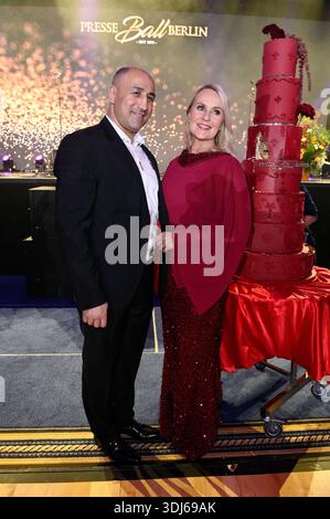 Arthur Abraham und Anja Petzold beim Presseball Berlin 2026 im JW ...