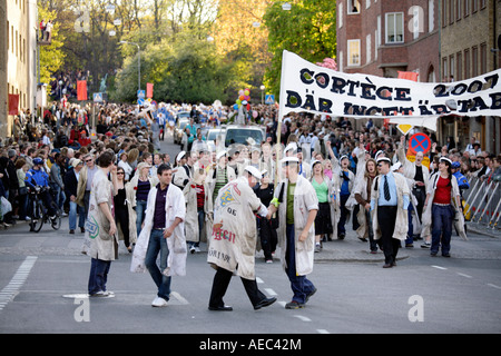 Traditionelle Parade von Studenten der technischen Hochschule Chalmers ...