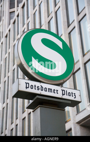 Die Berliner S-Bahn die Stadt s s Bahn Stockfotografie - Alamy