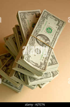 Stapel von 20-Dollar-Scheine Stockfotografie - Alamy