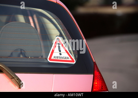 Anfänger-Schild am Auto Stockfotografie - Alamy