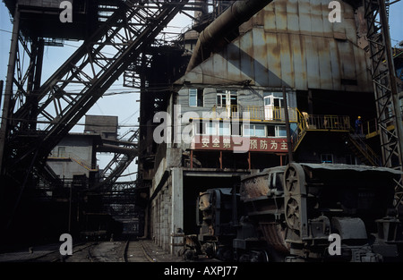 Benxi Iron and Steel Group in Liaoning, China. 23. August 2005 ...