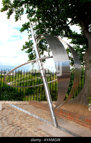 England, London, der Nullmeridian, bei 0 Grad Länge durchläuft das ...