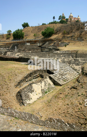Die Große Pyramide von Cholula ist die größte Pyramide der Welt ...
