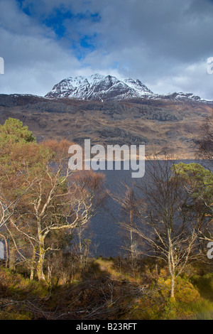 Blick über Loch Shieldaig zu Torridon Berge, Applecross Halbinsel ...