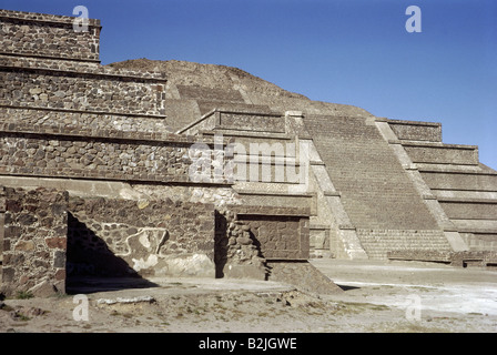 Tempel der Azteken Stockfoto, Bild: 103475620 - Alamy