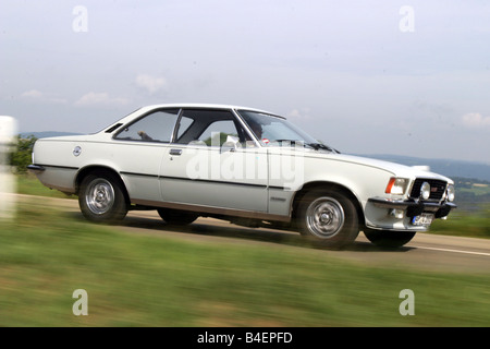 Auto, Opel Commodore, altes Auto, 1970er Jahre, 70er Jahre, weiß, Coupé ...