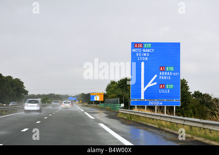 Französisch A26 Autobahn Zeichen Stockfoto, Bild: 20177792 - Alamy