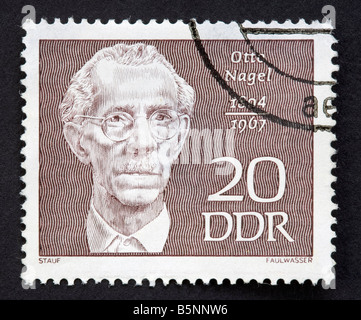 Briefmarke: Deutsche Post, DDR, 1952, Karl Marx, 8 Pfennig, gestempelt Stockfotografie - Alamy