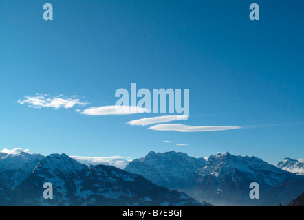 Föhn Wind Wolke Altokumulus Lenticularis Schweizer Alpen der Schweiz ...