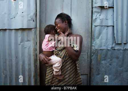 Kroo Bay Slum, Freetown, Sierra Leone. Foto © Nil Sprague ...