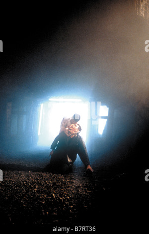 Gunblast Vodka Gunblast Vodka Jahr: 2000 USA ANGIE EVERHART Regie: Jean ...