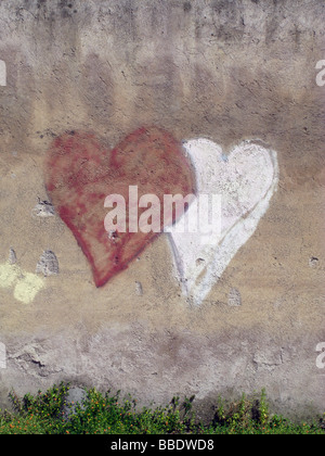 zwei liebe Herzen Graffiti zeichnen an Wand in Stadt Stockfotografie ...