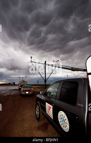 Mobile Mesonet LKW mit Projekt Vortex 2 parkt am Wegesrand im ...