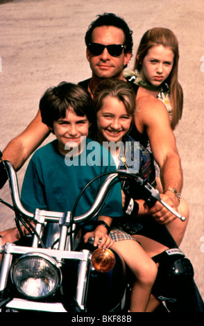 ZEUS und ROXANNE, Miko Hughes, Jessica Howell, Steve Guttenberg ...