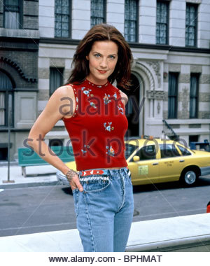 Regina "Reggie" Kostas (Terry Farrell) *** lokalen Caption *** 1998 ...