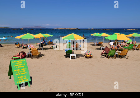 Nea Chora Strand, Stadt Chania, Kreta, Griechenland Stockfotografie - Alamy