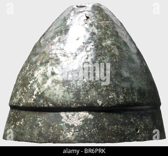 Bronze pilos (Helm der konische Form). Zeitraum: Klassische; Datum: 5 ...