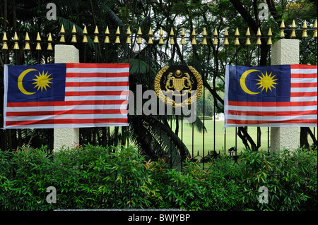 Das königliche Wappen auf den Zaun, der Istana Negara (Nationalpalast ...