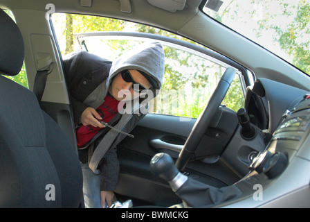 Dieb Autocracker brechen Diebstahl Auto Dieb Wertsachen Einbrecher ...