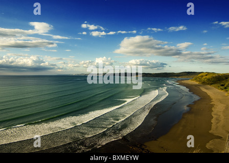 Manu Bay, Raglan, Neuseeland Stockfotografie - Alamy