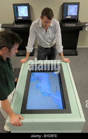 ECDIS Electronic Chart Display Informationssysteme-simulator ...