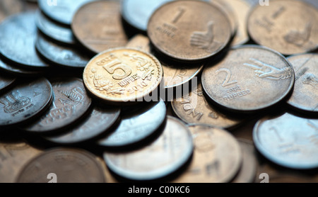 Münzen - Indische Rupie Stockfotografie - Alamy