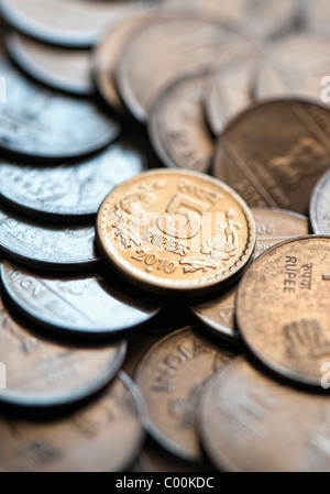 Münzen - Indische Rupie Stockfotografie - Alamy