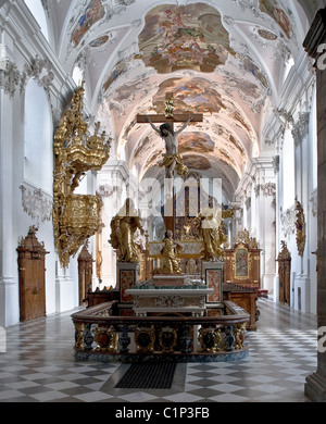 Das Kloster Stift Stams, einem barocken Zisterzienserkloster in der ...