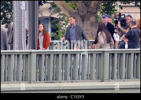 Leonardo DiCaprio und Ellen Paige Dreharbeiten vor Ort an der Pont de ...