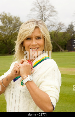 Samantha Fox, auch bekannt als Sam Fox beim Bunbury-Cricket-Dinner an ...