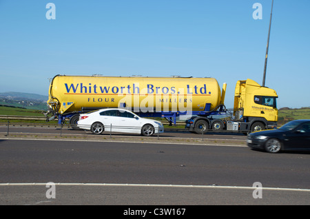 Whitworth Bros Ltd; Spedition Delivery Trucks, LKW, Transport ...