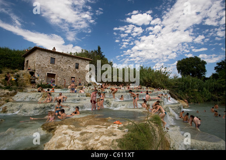 Quelle Saturnia Spa in der Toskana Italien Stockfoto, Bild: 21386204 ...