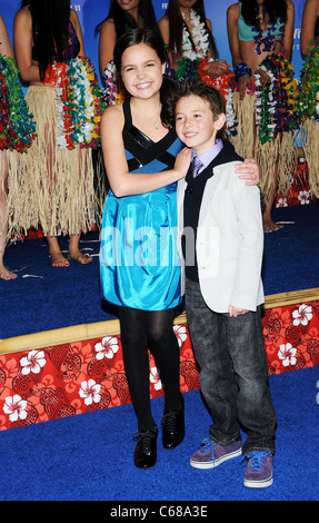 Bailee Madison, Griffin Alexander Gluck-Premiere von "nur mit ihm zu ...