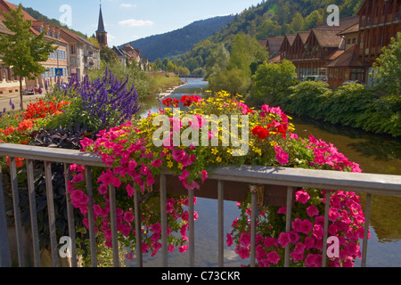 Historic River Rafting auf dem Fluss Kinzig Wolfach Tal Kinzigtal ...