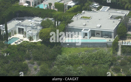 2. Juni 2003; Hollywood, Kalifornien, USA; "Die Matrix" star Keanu ...