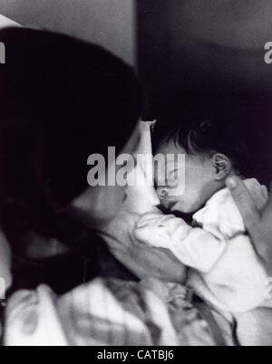 SALLY FIELD mit ihrem Sohn Peter Craig 1969.Supplied von Fotos inc ...